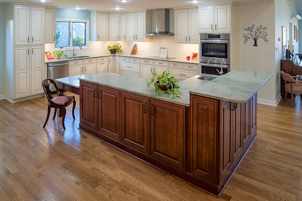 Kitchen Island Design - Traditional - Kitchen - Other - by Creekside ...