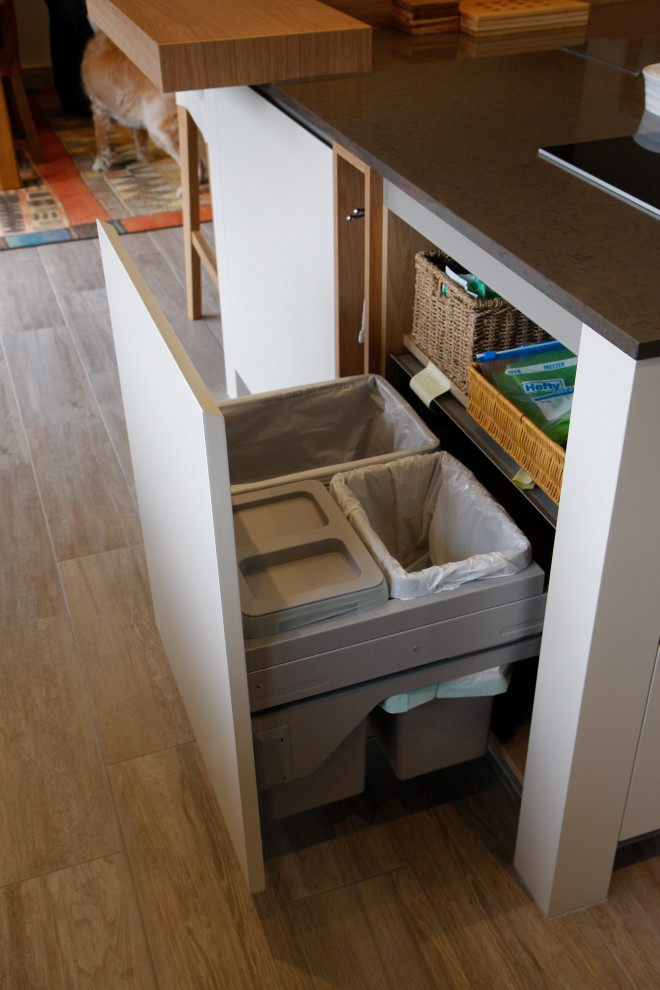 Kitchen island with built in rubbish bin system - Kitchen ...
