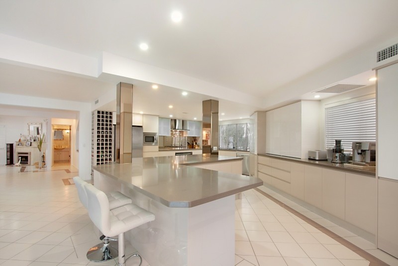 Kitchen - Modern - Kitchen - Brisbane - by Jacki Stephens Designs | Houzz