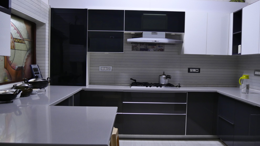 Kitchen of Mr Arya - Modern - Kitchen - Delhi - by Ideas Kitchens | Houzz