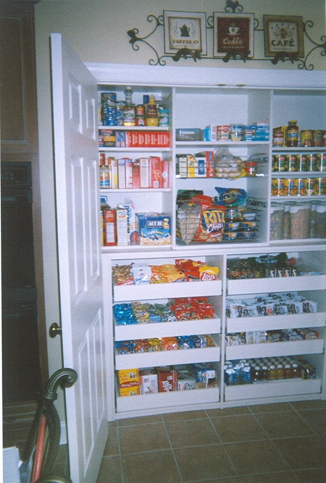 Kitchen Pantries - Kitchen - Richmond - by Closet Factory (Richmond, VA ...