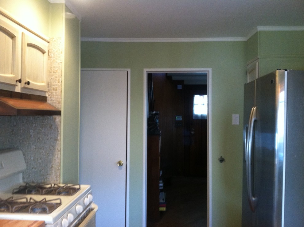 Kitchen Remodel: Drywall Ceiling, Paneled Walls, Lighting, Molding ...
