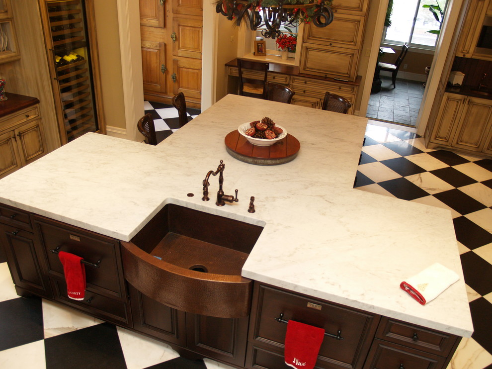 Kitchen Remodel - Traditional - Kitchen - Cleveland - by Gertz Building ...