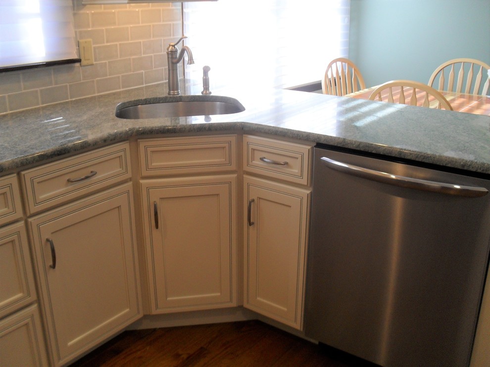 Kitchen Remodel with Kabinart Cabinets - Craftsman - Kitchen ...