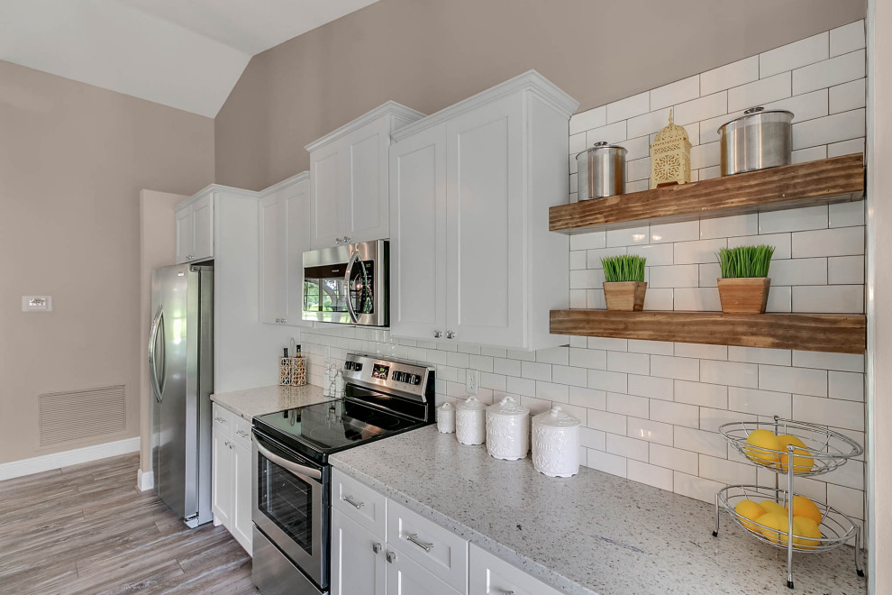 Kitchen Reno - Farmhouse - Kitchen - Orlando - by Molly's Marketplace ...