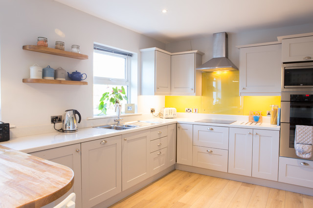 Kitchen Retrofit, Wicklow - Contemporary - Kitchen - Dublin - by JMC ...