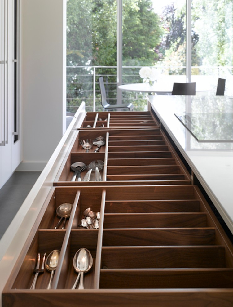 Kitchen storage - Contemporary - Kitchen - London - by Roundhouse | Houzz