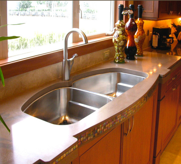 Kitchen Surround with Custom Edge Profile - Contemporary - Kitchen ...