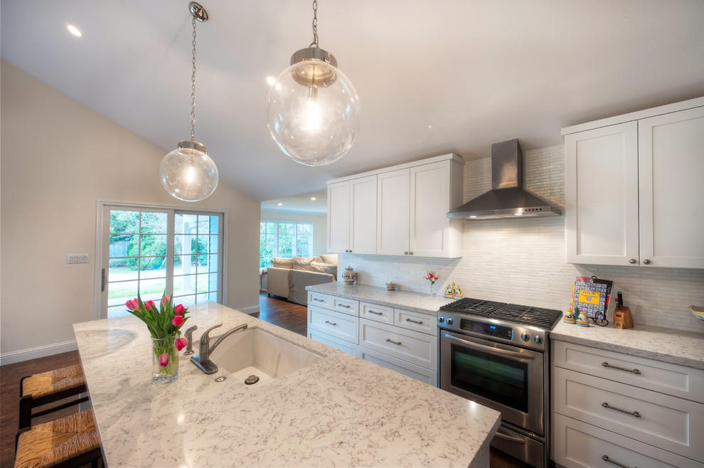 Kitchen - Contemporary - Kitchen - Austin - by Watermark & Company | Houzz
