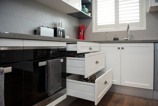 Kitchen with Caesarstone Oyster benchtops - Transitional - Kitchen ...