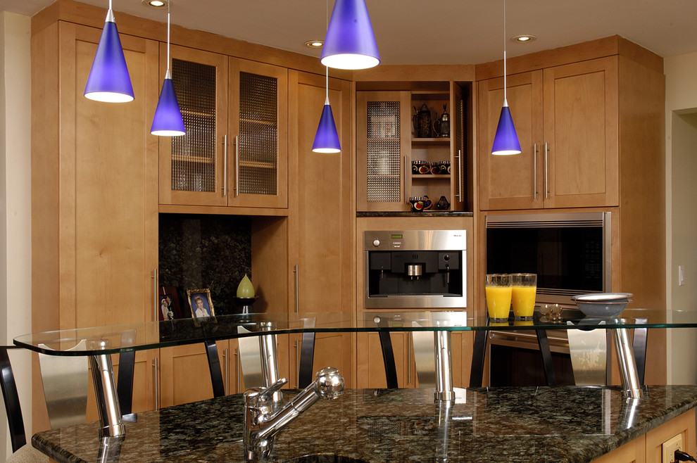 kitchendesigns.com - Modern - Kitchen - New York - by Kitchen Designs ...