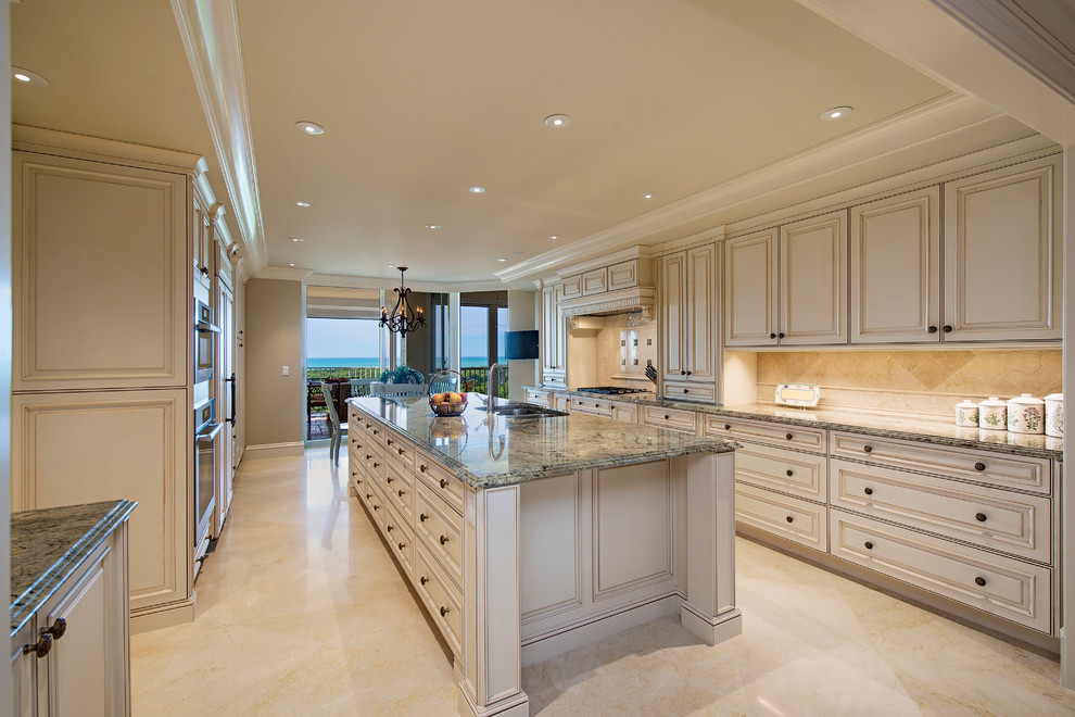 Kitchens in Naples, Florida - Traditional - Kitchen - Miami - by 41 ...