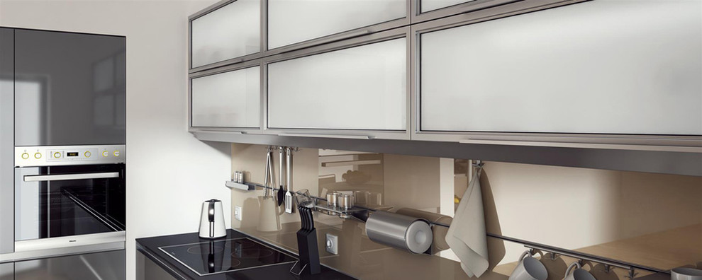 Kitchens incorporating Aluminum Frame Doors - Modern - Kitchen - Denver ...