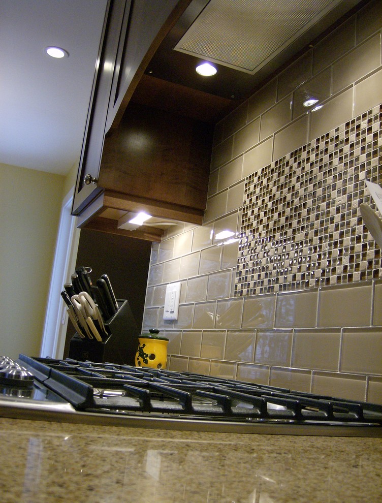 Kitchens - Traditional - Kitchen - Calgary - by Interiors With Elegance ...