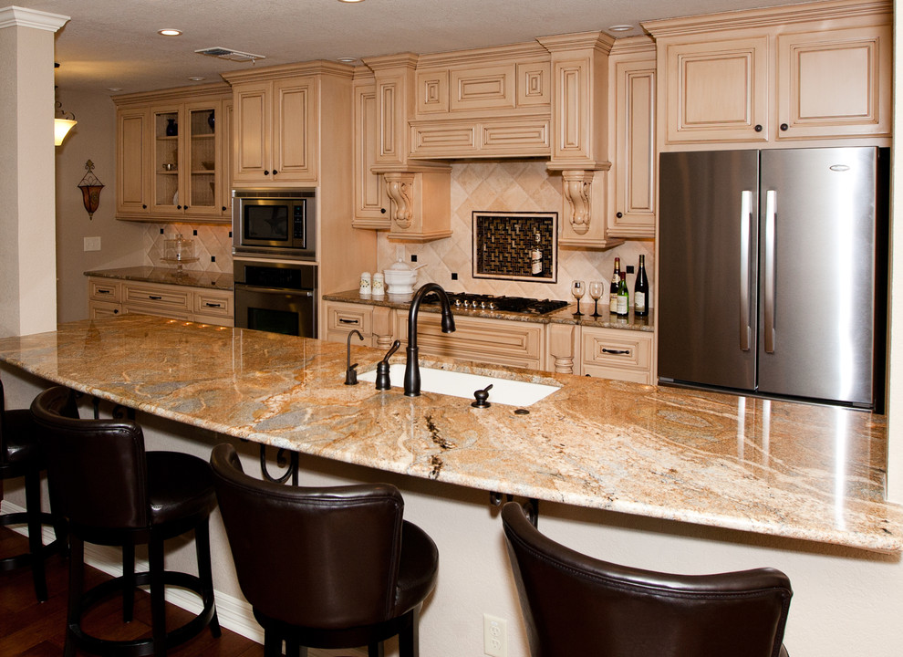 KM Builders Kitchen Remodel 2 - Traditional - Kitchen - Austin - by KM ...