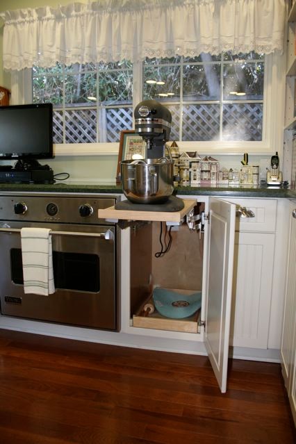 Knight kitchen - Traditional - Kitchen - Los Angeles - by Toni Singman ...