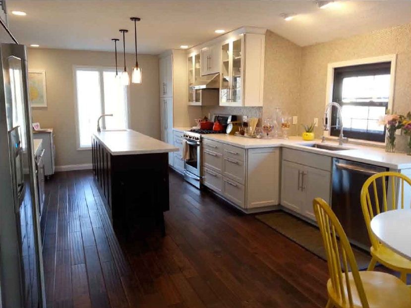 Kraftmaid Deveron Maple and Cherry - Kitchen - Columbus - by Jenna Cook ...