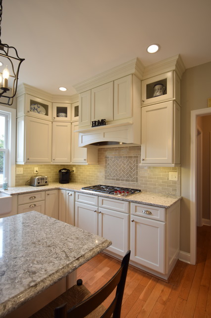 KraftMaid Renway Maple Canvas Kitchen - Transitional - Kitchen ...