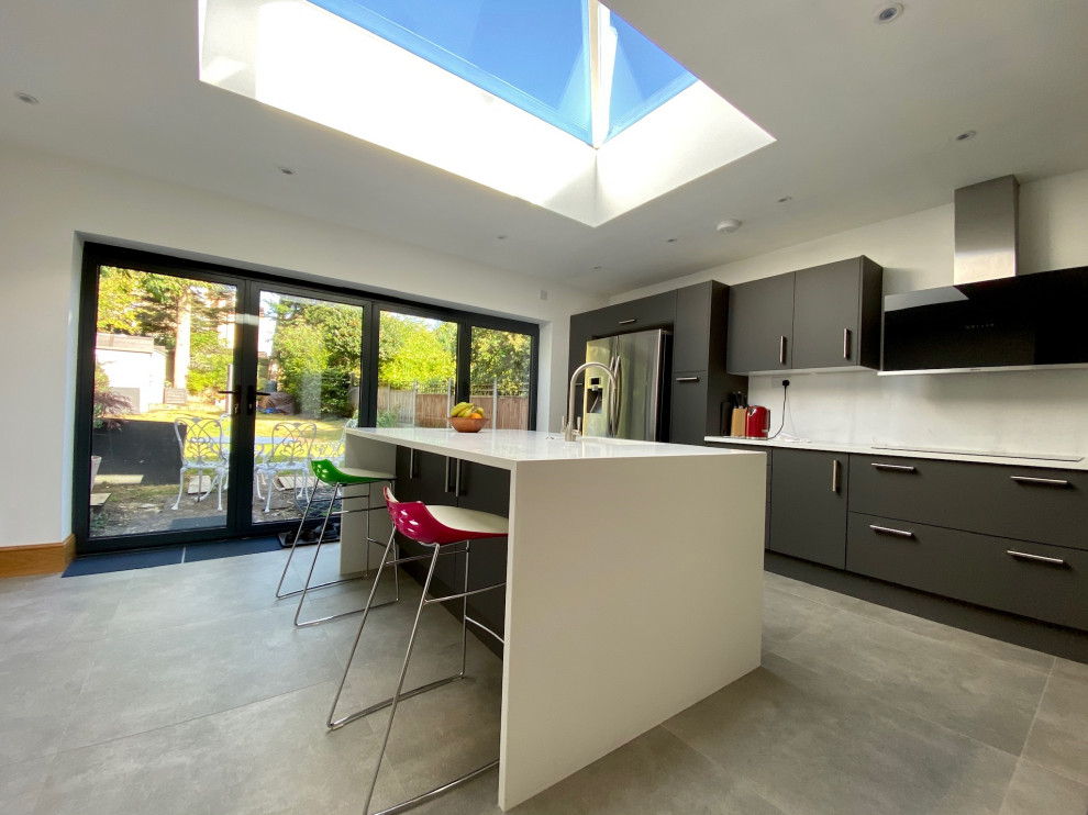 L-shaped wrap around extension in Bexley Village. - Modern - Kitchen ...