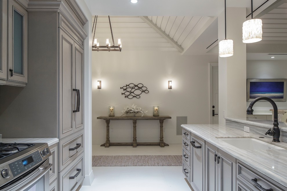 La Joya - Contemporary - Kitchen - Miami - by Studio K Architects | Houzz