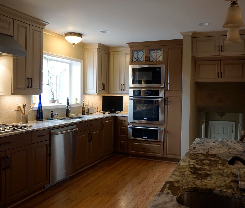 Labardi Residence - Mediterranean - Kitchen - Charlotte - by EMW ...