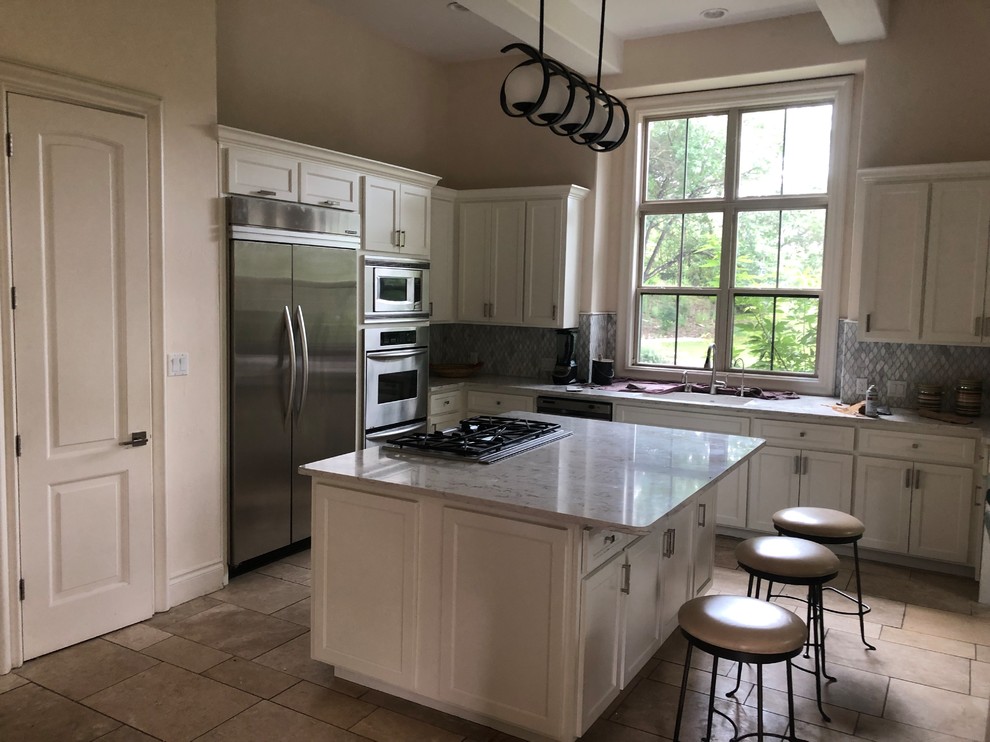 Lake Austin Kitchen Cabinet Refacing project - Modern - Kitchen ...