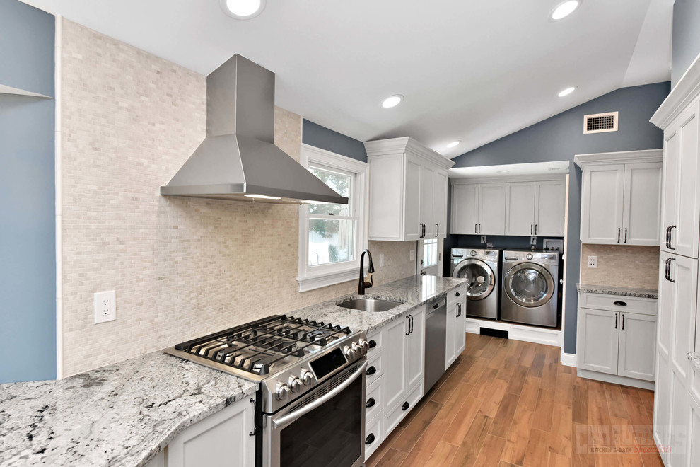 Lake Grove Caboodle - Kitchen - New York - by Consumers Kitchens ...