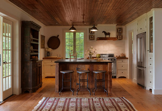 Lake House Kitchen - Rustic - Kitchen - Burlington - by MB architecture ...