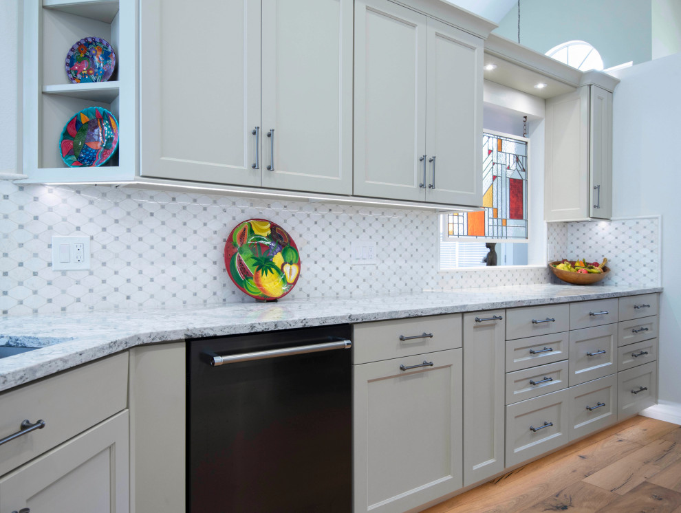 Lake Mary Silver Lake Kitchen & Bath Remodel - Midcentury - Kitchen ...