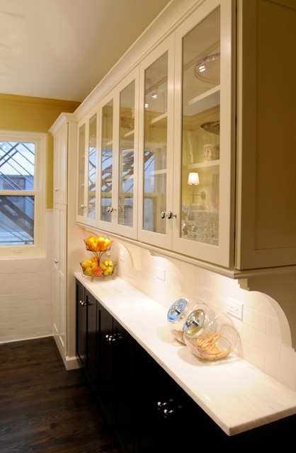 Lake Shore Drive Kitchen - トラディショナル - キッチン - シカゴ - Halvorsen Design ...