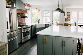 Lake View - Industrial - Kitchen - Seattle - by Jennifer Ryan Design ...