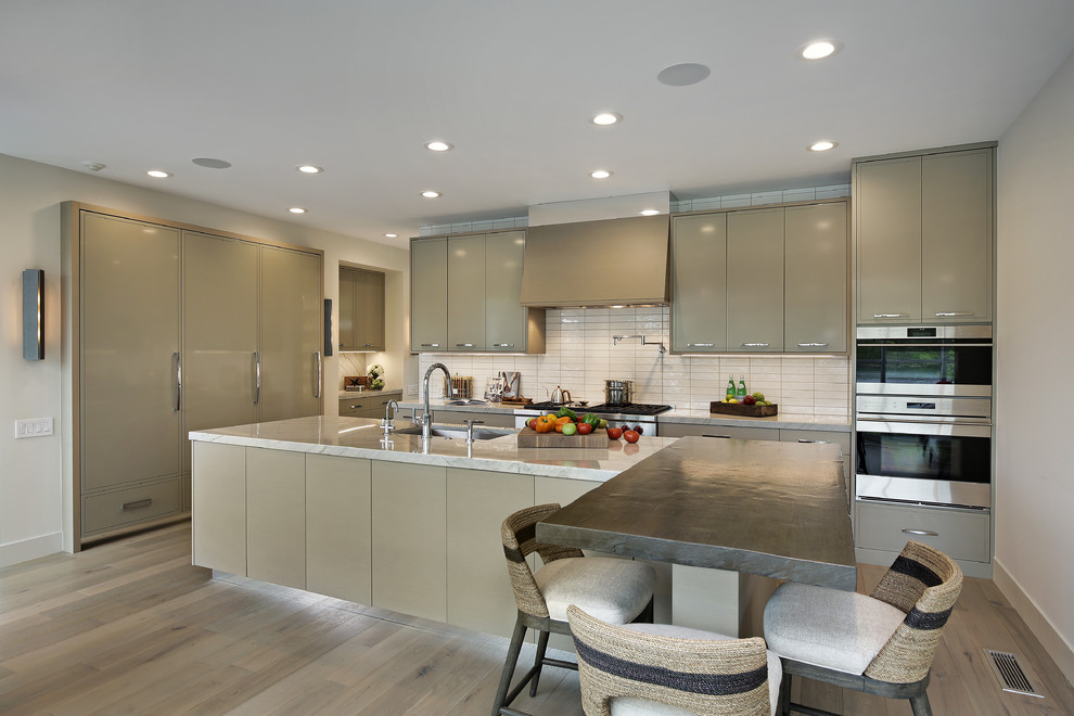 Lakeside Modern - Modern - Kitchen - Chicago - by Luxe Nest | Houzz
