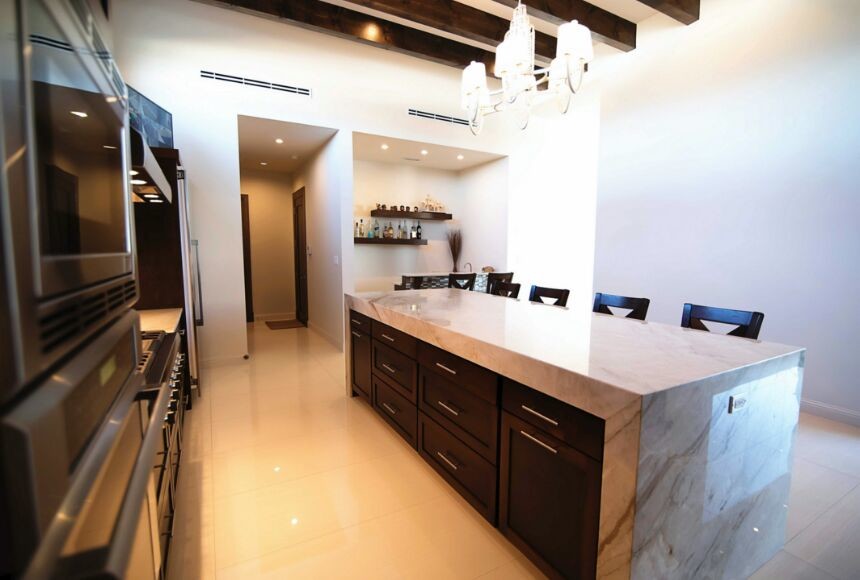 LAREDO: TAJ MAHAL QUARTZITE - Modern - Kitchen - Austin - by MARMOL Y ...