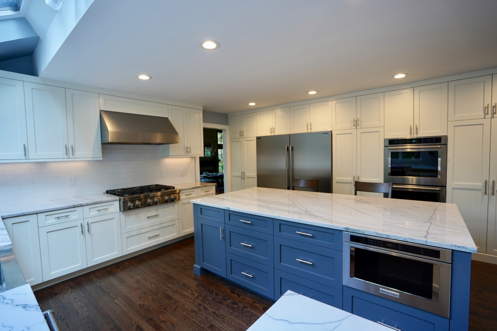 LARGE CUSTOM KITCHEN REMODEL - Redmond, Wa - Modern - Kitchen - Seattle ...
