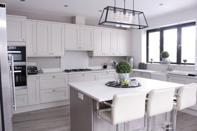 Large Family Kitchen with Island - Contemporary - Kitchen - London - by ...