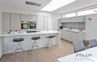 Large family space handleless kitchen - Contemporary - Kitchen - Surrey ...