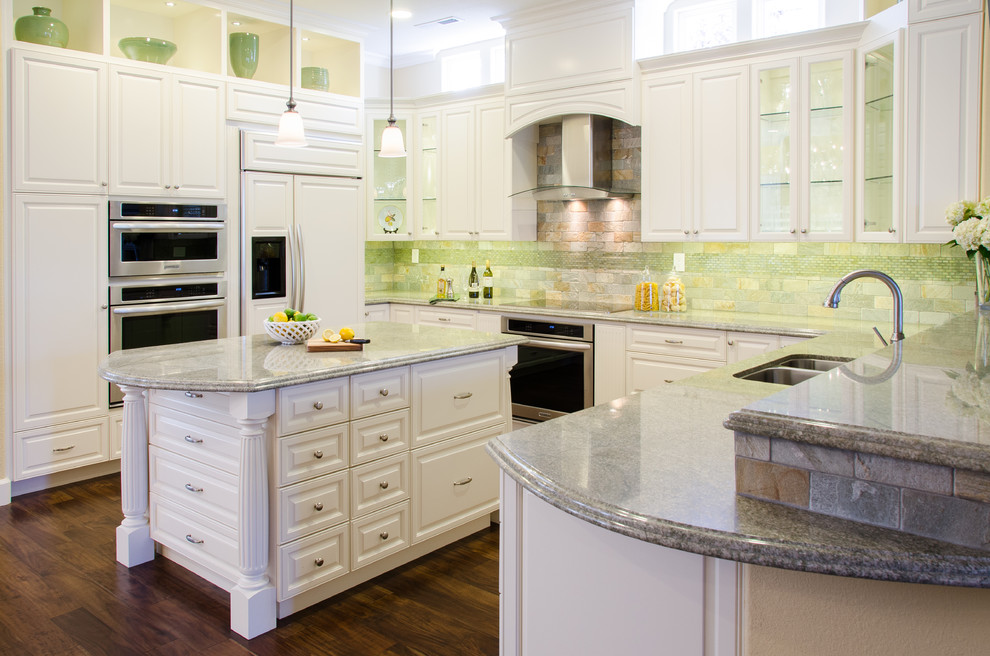 Large Traditional Kitchen - Traditional - Kitchen - San Francisco - by ...