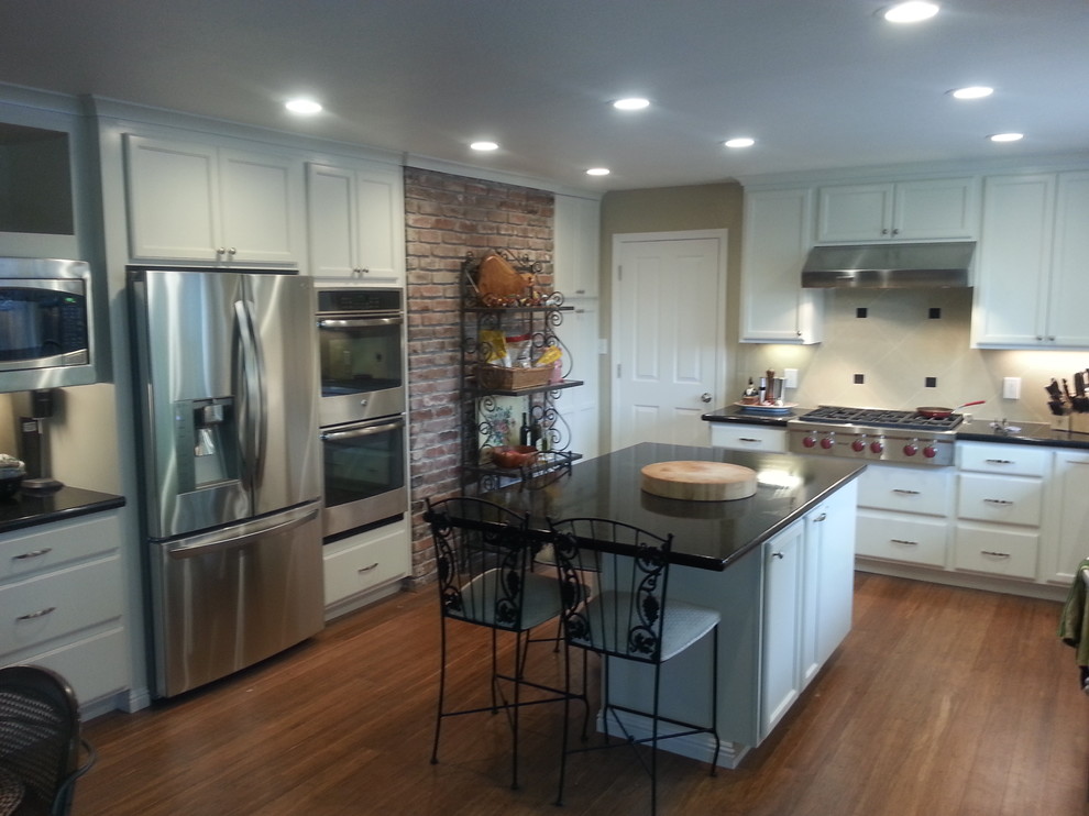 Las Lomas Kitchen - Classique - Cuisine - San Francisco - par Shawn St ...