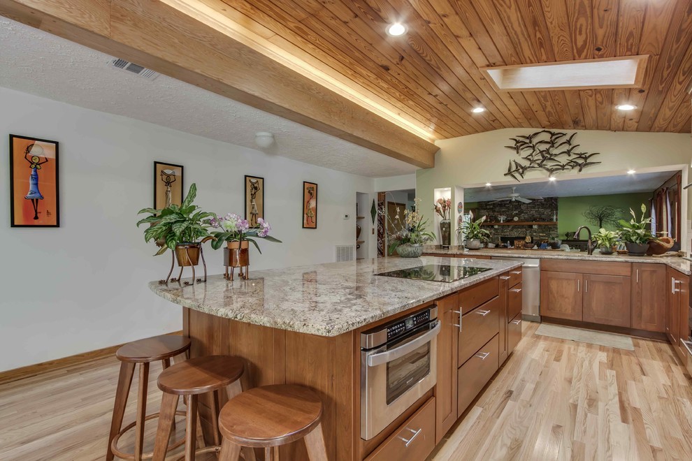 Leader Kitchen - Craftsman - Kitchen - Other - by Stoneworld tn | Houzz
