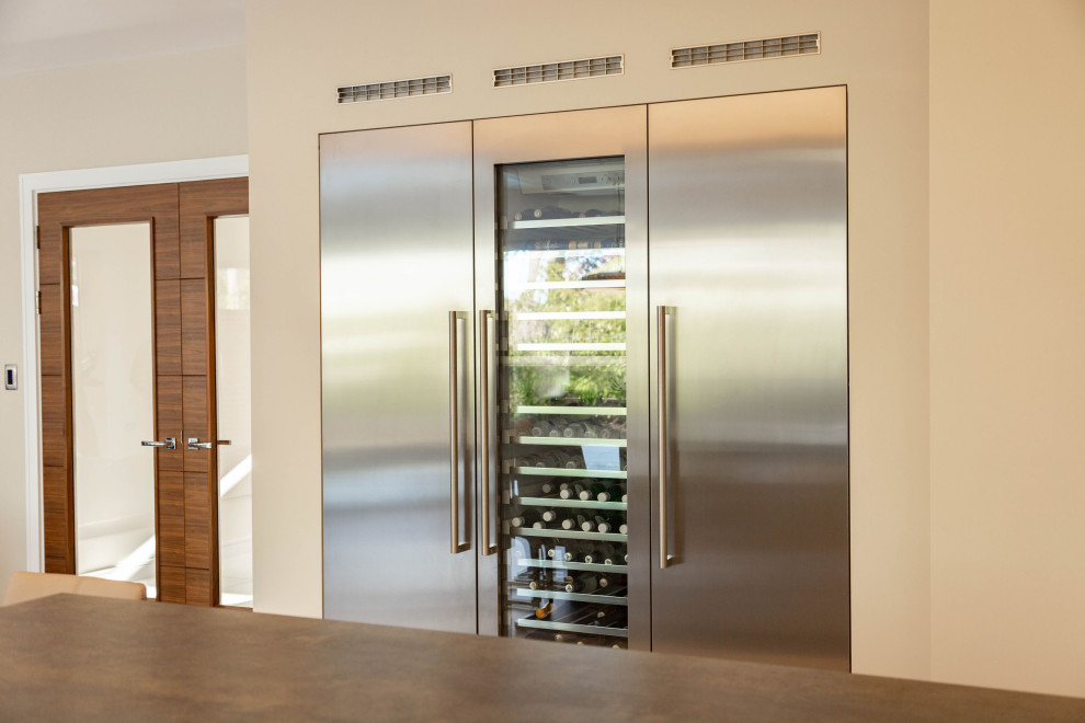 Leicht by Vogue Kitchens - Smart Open Plan Kitchen in NW London ...