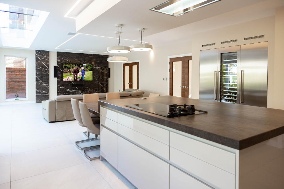 Leicht by Vogue Kitchens - Smart Open Plan Kitchen in NW London ...