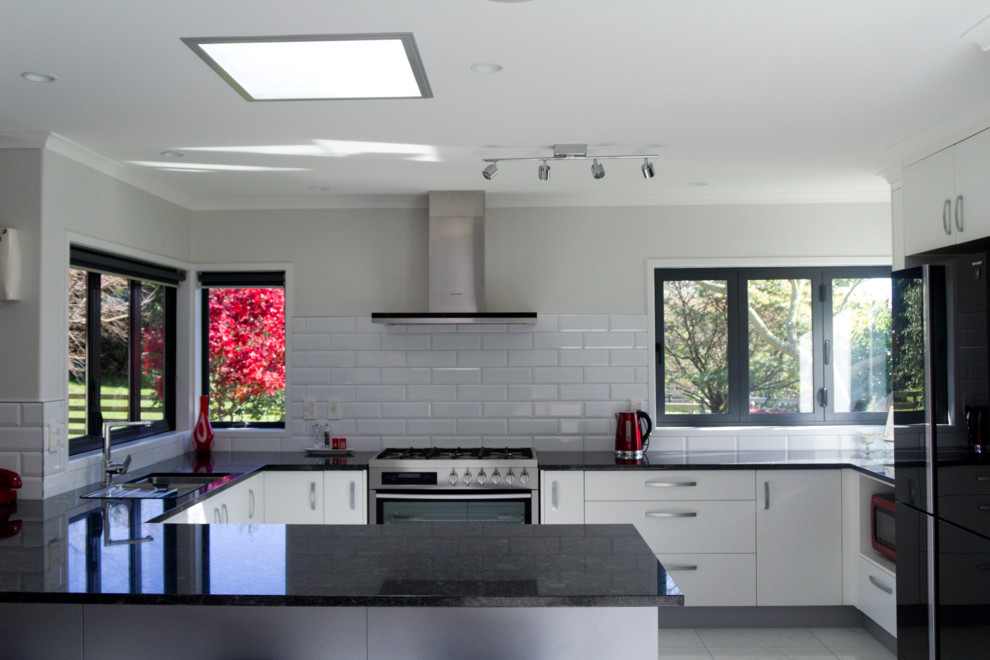 Let there be light - Modern - Kitchen - Hamilton - by Kitchen Studio ...
