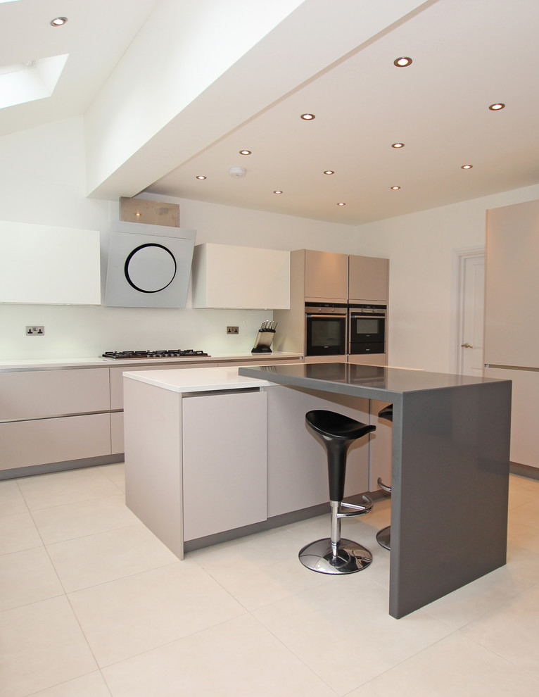 Light Grey Matt Kitchen - Contemporary - Kitchen - London - by LWK ...