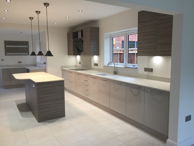 Linea Driftwood & Light Grey Gloss - Contemporary - Kitchen - Hampshire ...