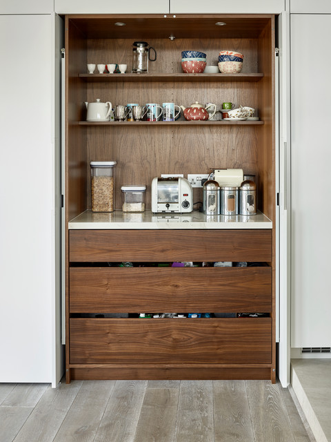 London Penthouse Apartment Kitchen - Modern - Kitchen - London - by ...
