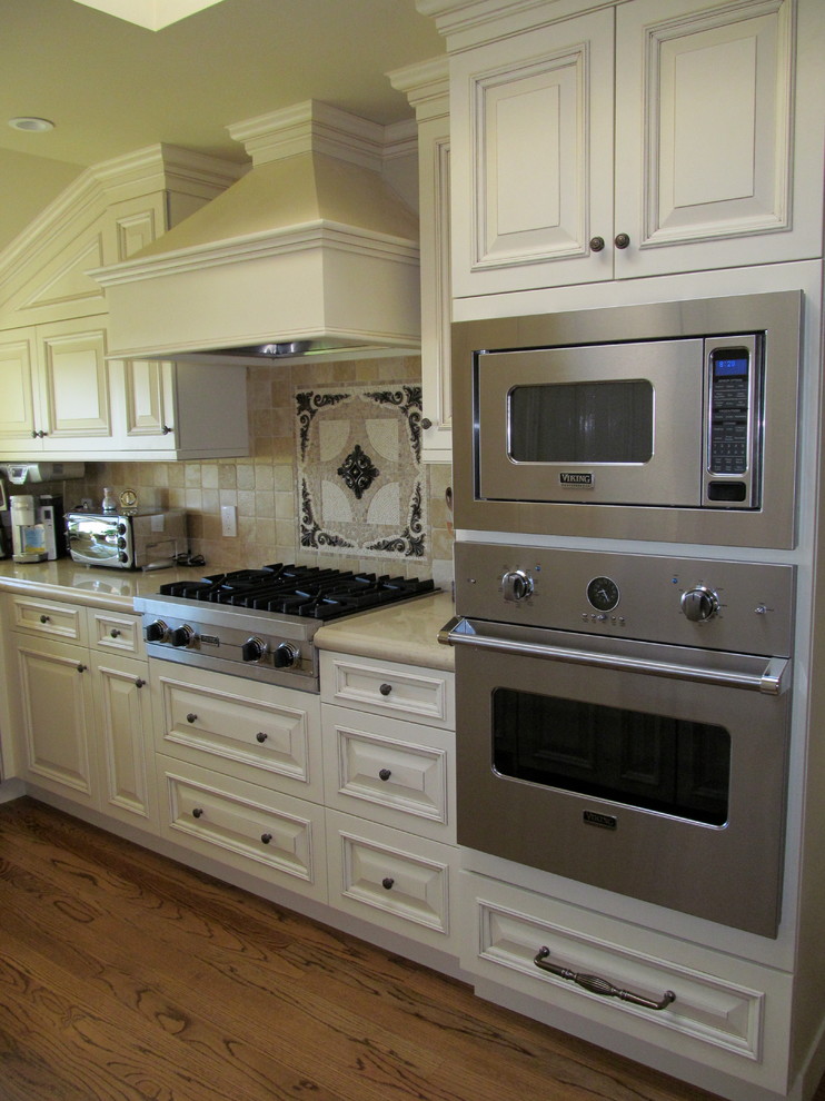 Los Altos Traditional - Traditional - Kitchen - San Francisco - by ...