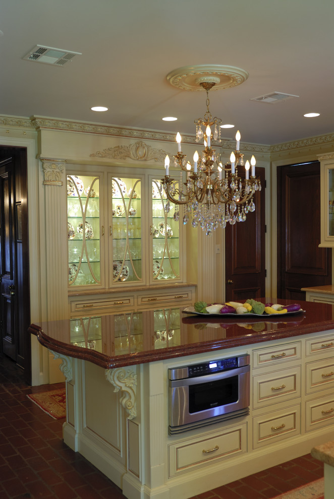 Louisiana Plantation - Traditional - Kitchen - New Orleans - by Design ...