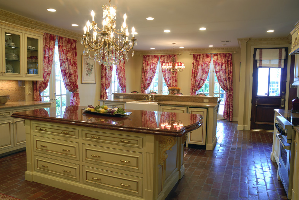 Louisiana Plantation - Traditional - Kitchen - New Orleans - by Design ...