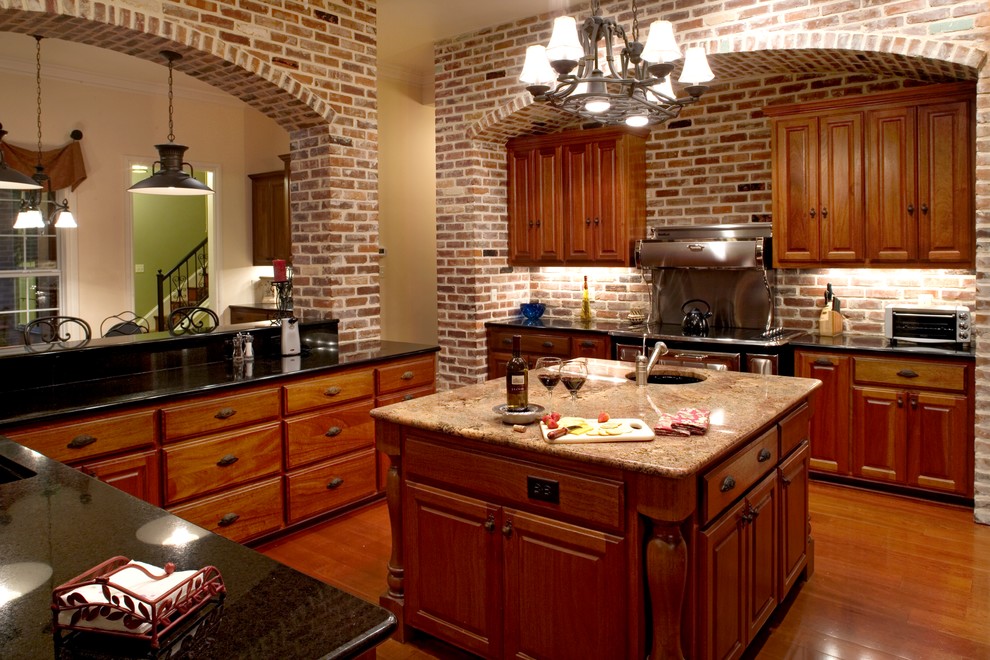 Louisiana Style in the Texas Hill Country - Traditional - Kitchen ...