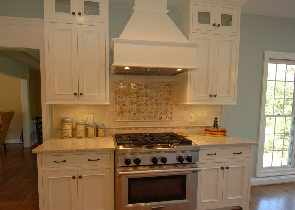 Lowes Island Kitchen Project - Traditional - Kitchen - DC Metro - by ...